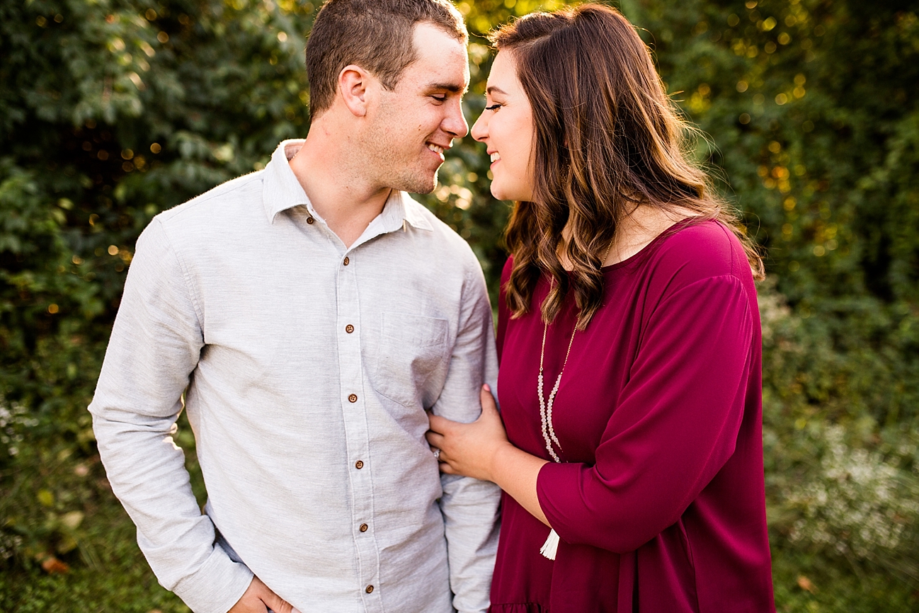 Faust Park Engagement Photos :: Shawn and Amanda